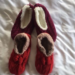 Shoes | Slippers | Poshmark